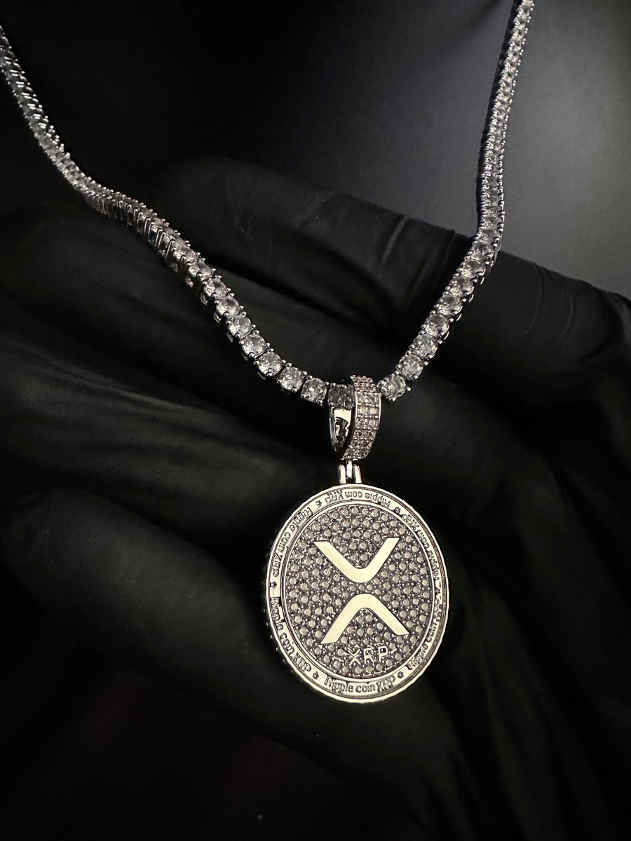 XRP crypto pendant – IcedOut